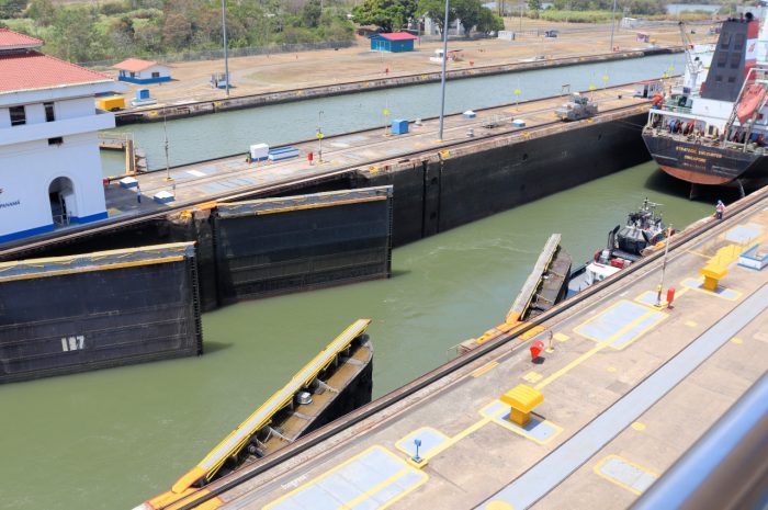 Congestión en el canal de Panamá: Desafíos y soluciones para el ...