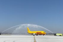 Vuelo de carga DHL aterriza por primera vez en el AIFA