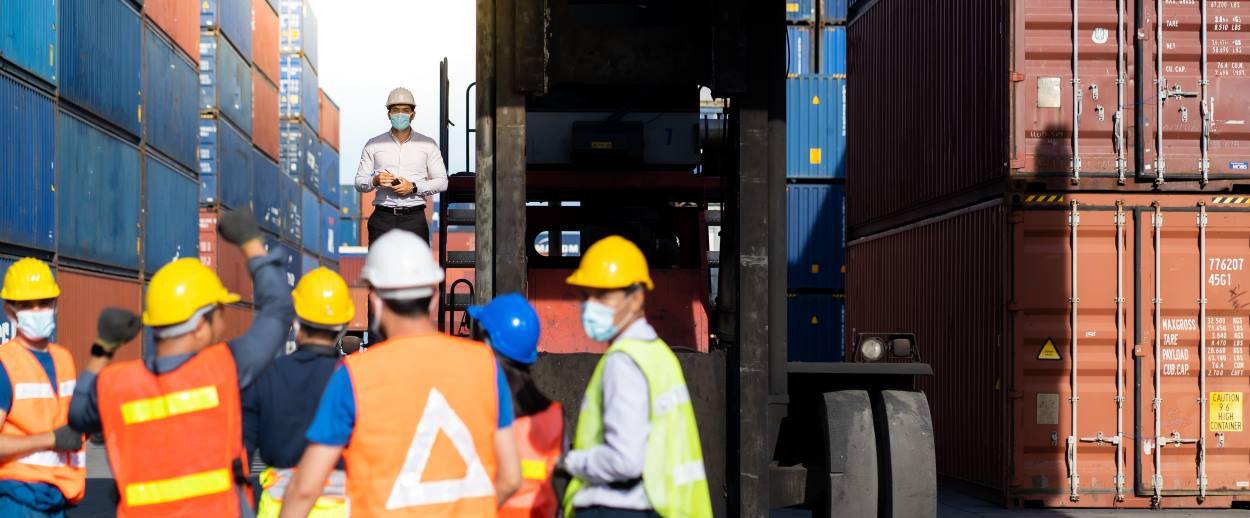 Operaciones en aduanas marítimas y terrestres: Una mirada a la ...