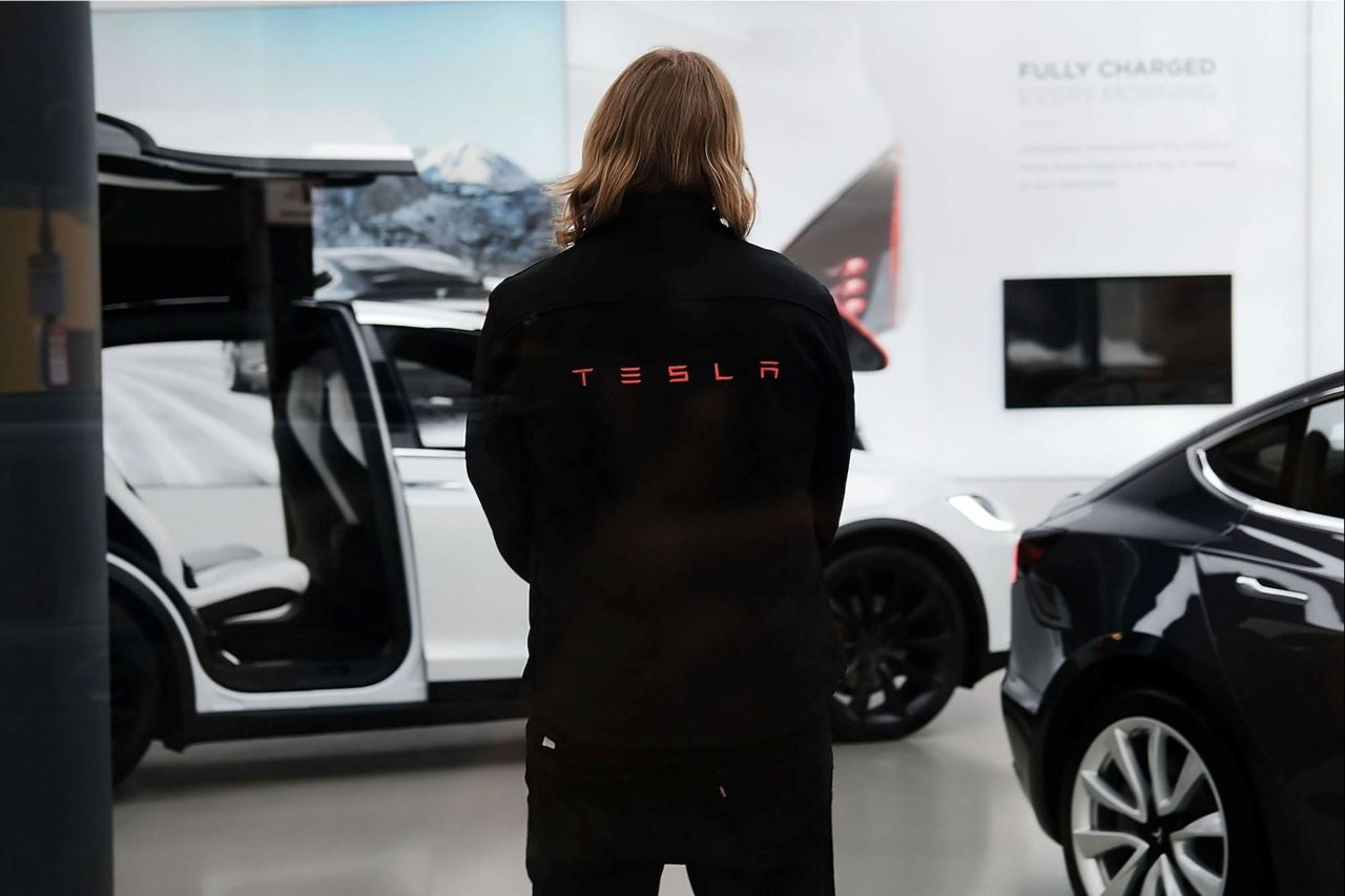 Trabajar en Tesla: ¿Qué perfiles busca la empresa y cómo aplicar?