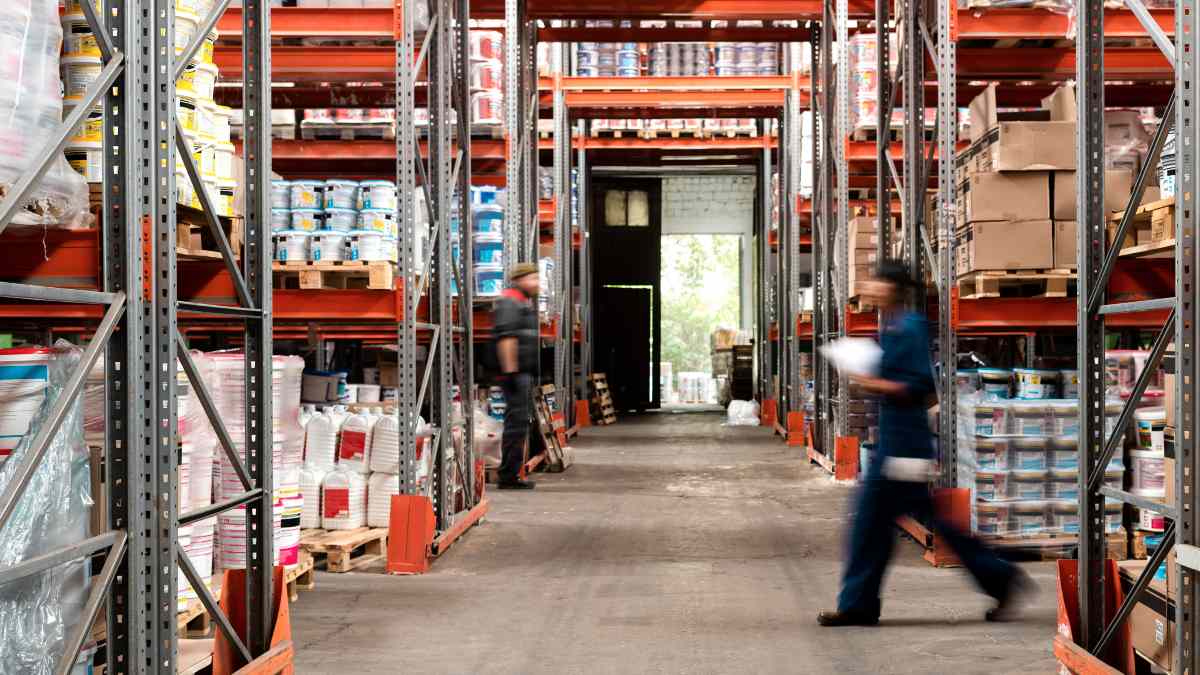 Proveedores de logística sufren por falta de espacio en almacenes