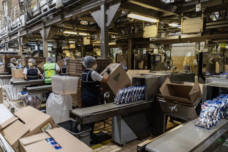 Descubre cómo funciona la cadena de suministro de PepsiCo México
