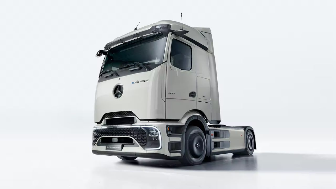 Así es el camión eléctrico Mercedes eActros 600: eficiencia energética ...